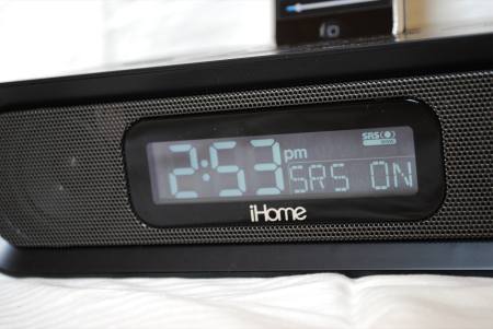 iHome iP99 iPhone Radio Dock Reviewed | GearDiary
